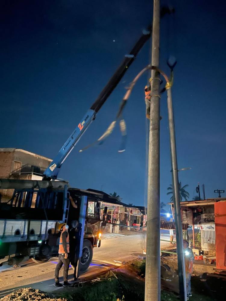 PLN : Pasokan Listrik di Medan Beroperasi Normal Kembali Usai Dilanda ...
