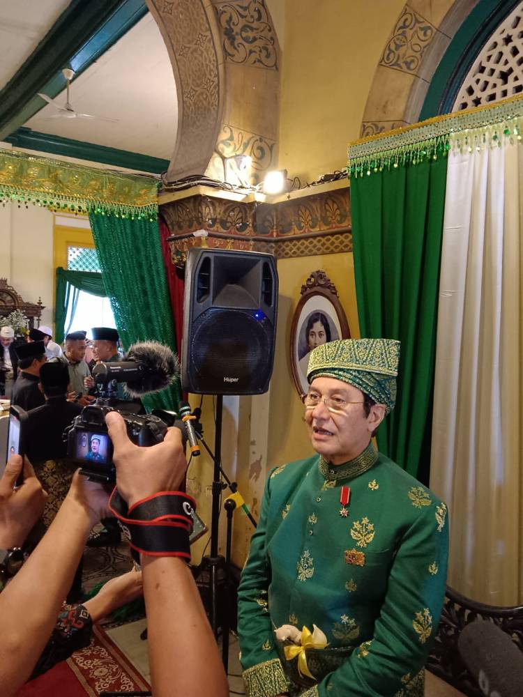 Kesultanan Deli Gelar Majelis Istiadat Anugerah Kurnia, DR H Rahmat ...