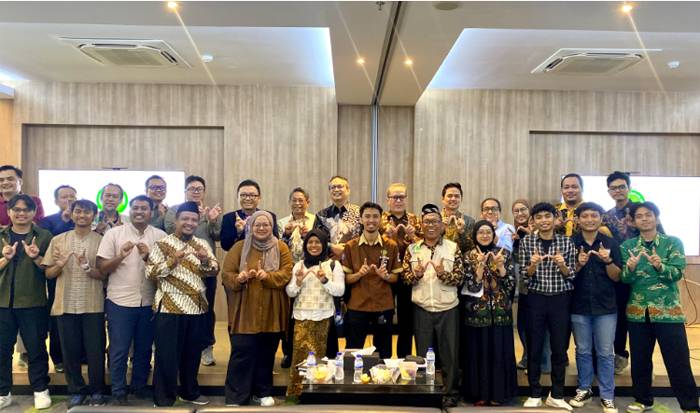 IKA FKH dan UWDS IPB Gelar Penandatanganan Kerjasama Beasiswa dan Wakaf